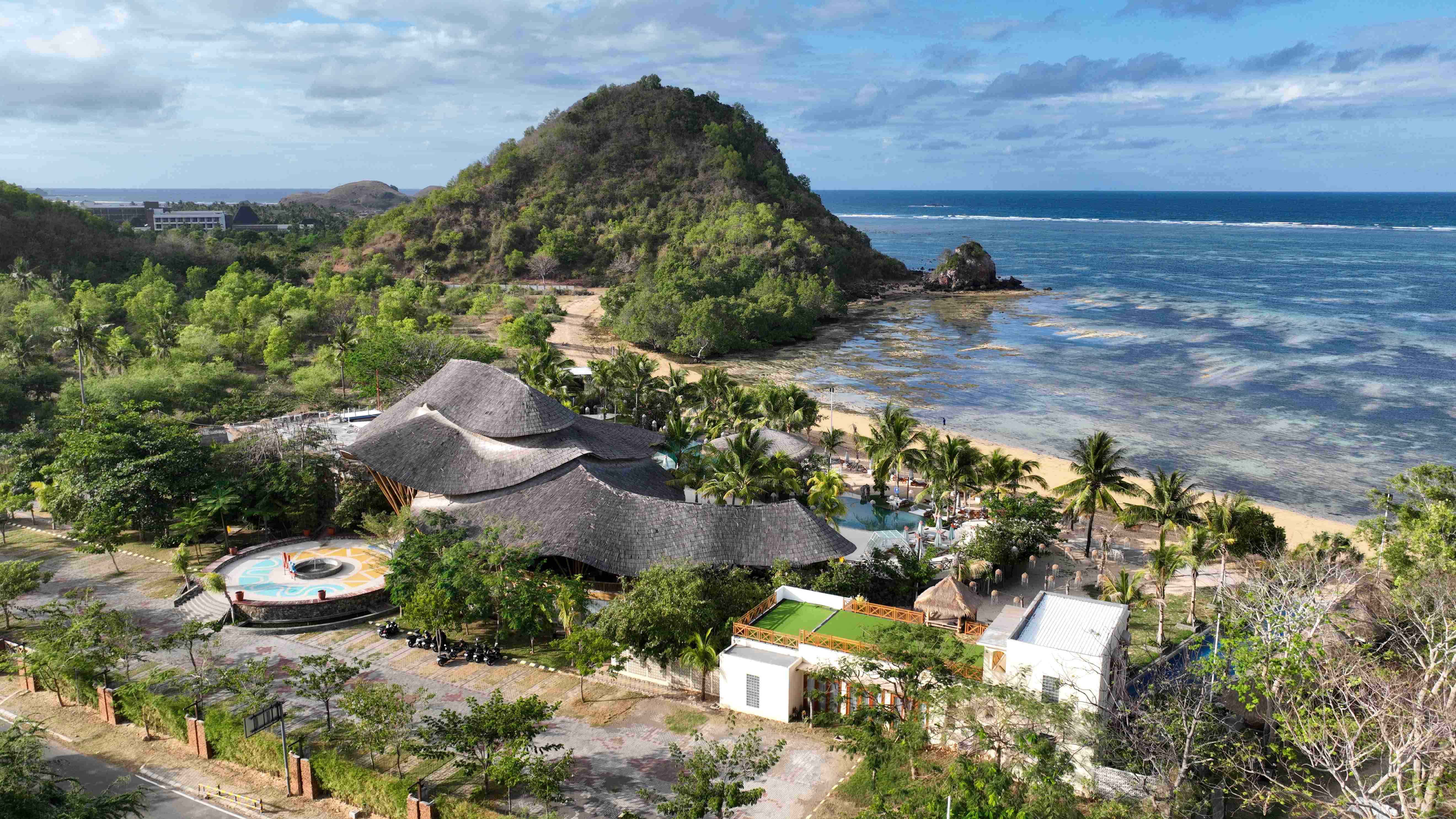 KEK telah berkontribusi signifikan serta memberikan dampak positif pada ekonomi wilayah. Salah ...